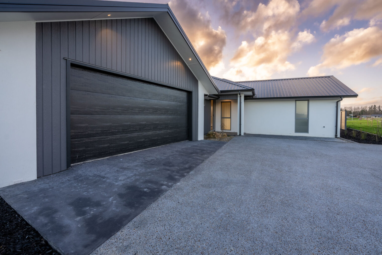 Woodgrain Colorbond® Sectional Garage Doors - Doorworks
